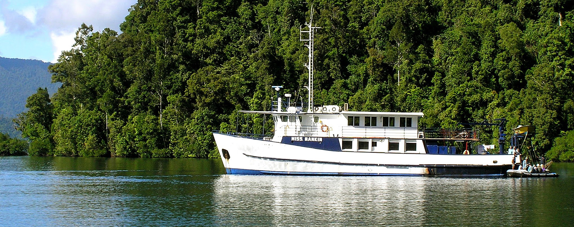 Cairns Boat Charters | Private Boat Charter Cairns